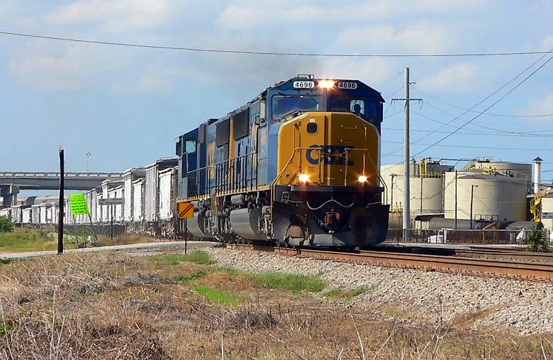 CSX 4696